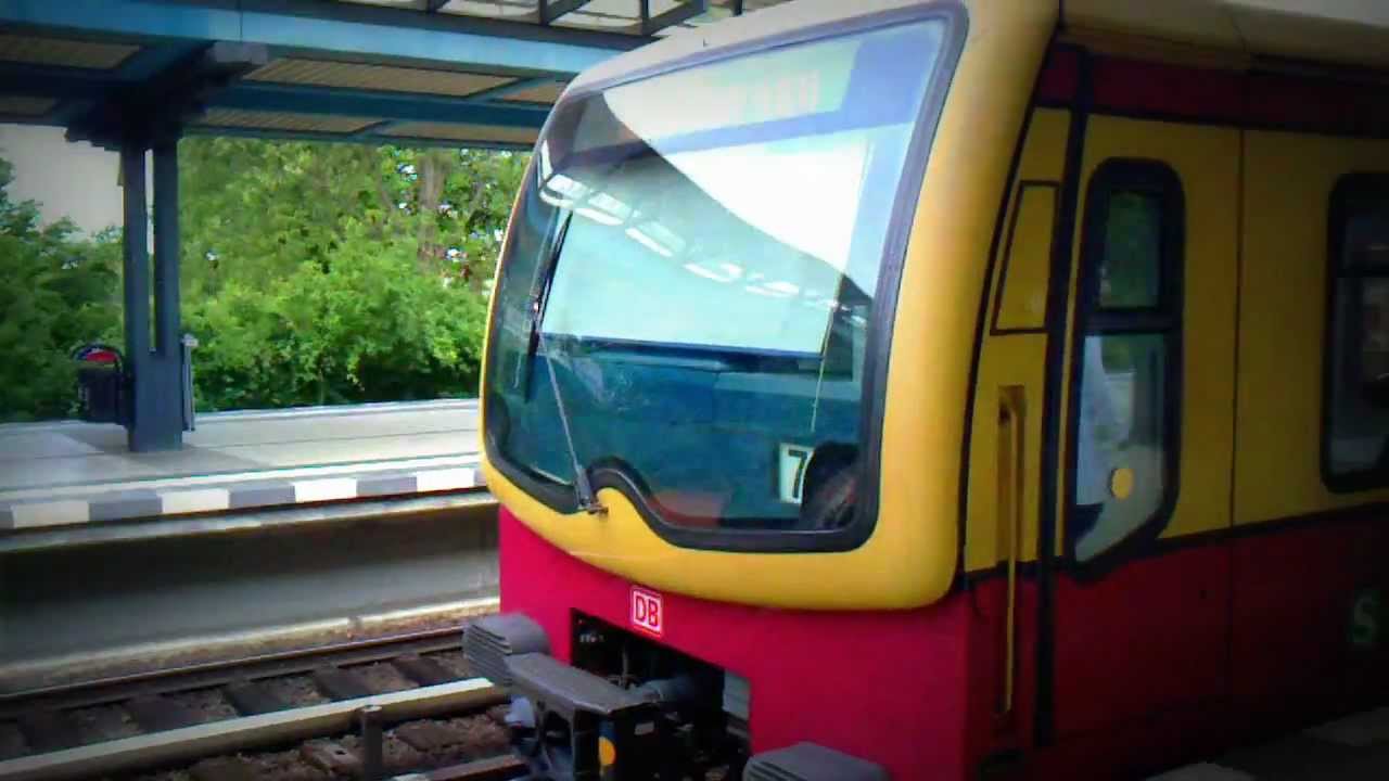 Berlin - Einfahrt der S2 nach Bernau in die Haltestelle (HD 720p) - YouTube