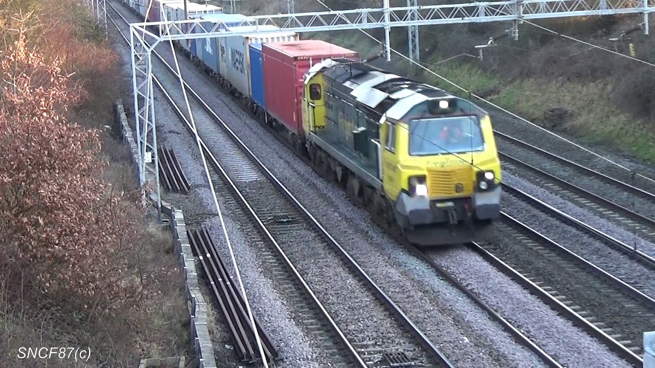 Freight Trains UK 2018 | Bradwell Village (Milton Keynes) | Jan/Feb ...