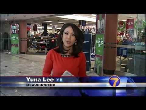 Black Friday Preps 2012, Yuna Lee WHIO Reporter & Anchor - YouTube