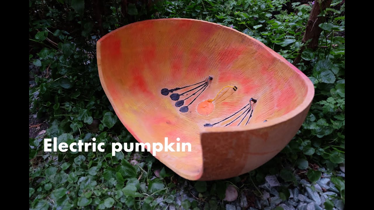 Electric pumpkin - YouTube