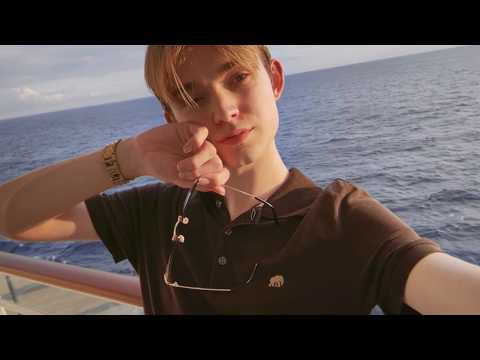 Drew Estefy - Amore (Official Lyric Video)