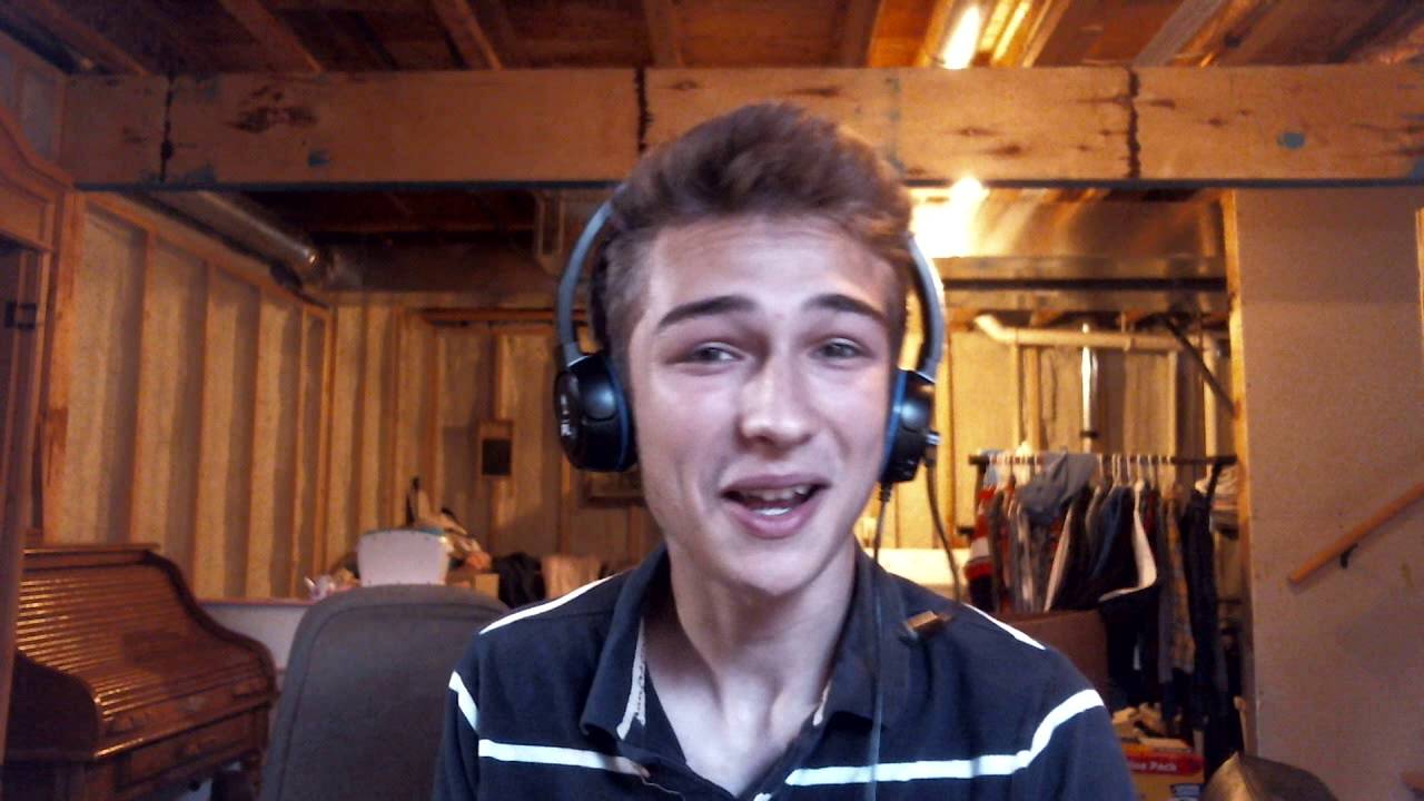 Im Starting The C.Falcon Montage! Also Why the Videos are slowing Down ...