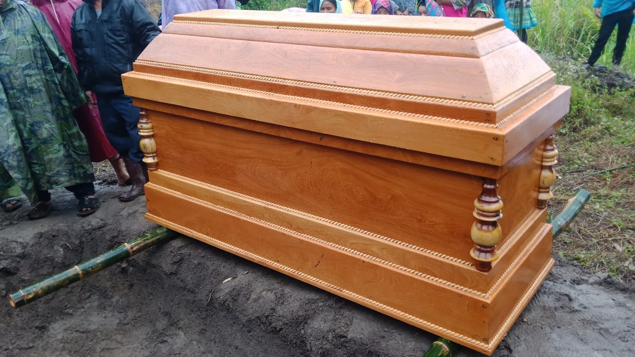 Looj Mem Qua Ntxa Tso Tag Los Nag - YouTube