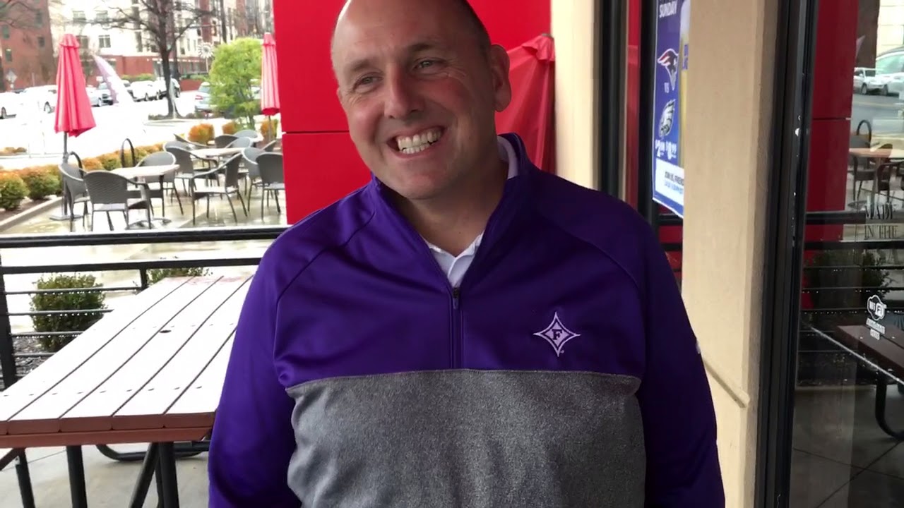 Furman’s Clay Hendrix on 2018 recruiting class - YouTube