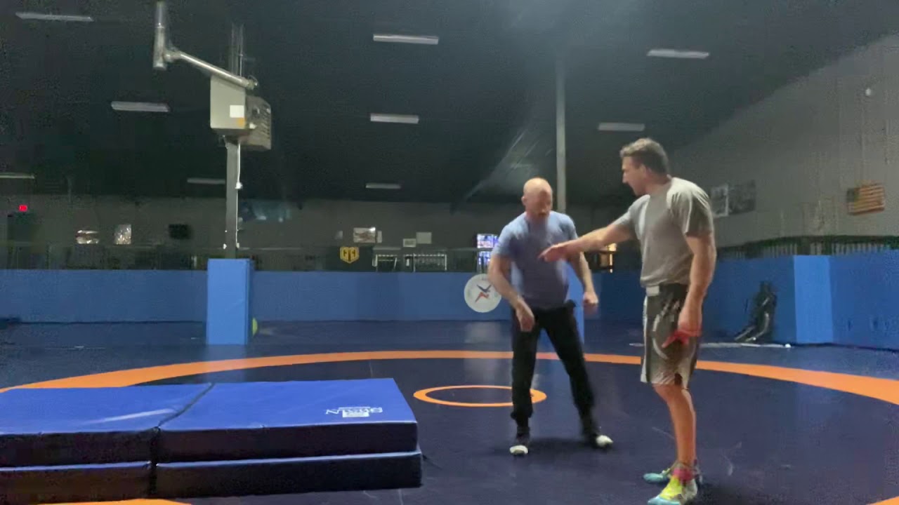 Joe Uccellini Techniques: Arm Drag from a 2 on 1 - YouTube