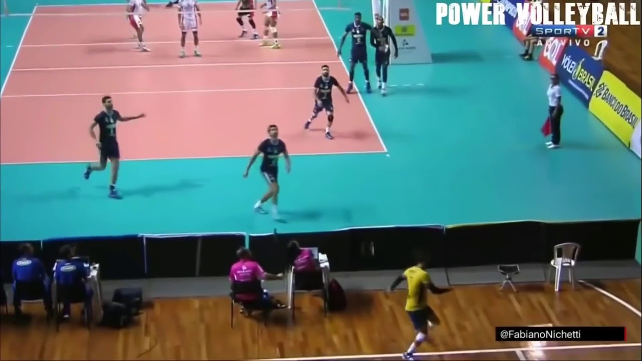 Clip Libero - YouTube
