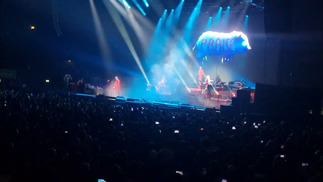 LINDEMANN - Praise Abort, Live @ OVO Arena Wembley, London, 12.12.2023 🇬🇧 - YouTube