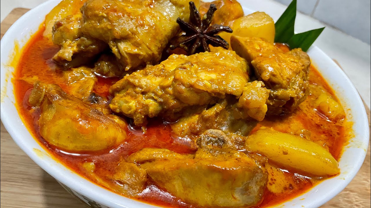 Mom’s simple old school chicken curry with potato recipe 妈妈的咖喱鸡 - YouTube