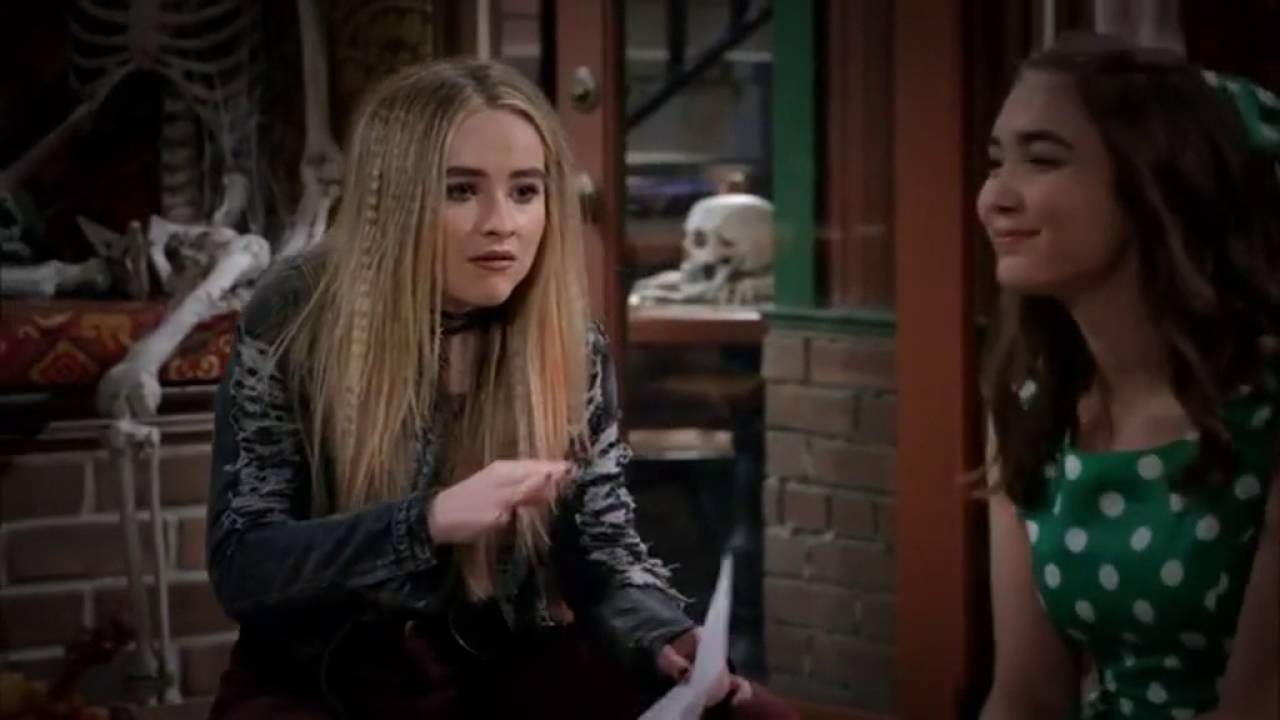 Girl Meets World - 3x15 - GM World of Terror 3: Riley, Maya & Lucas ...