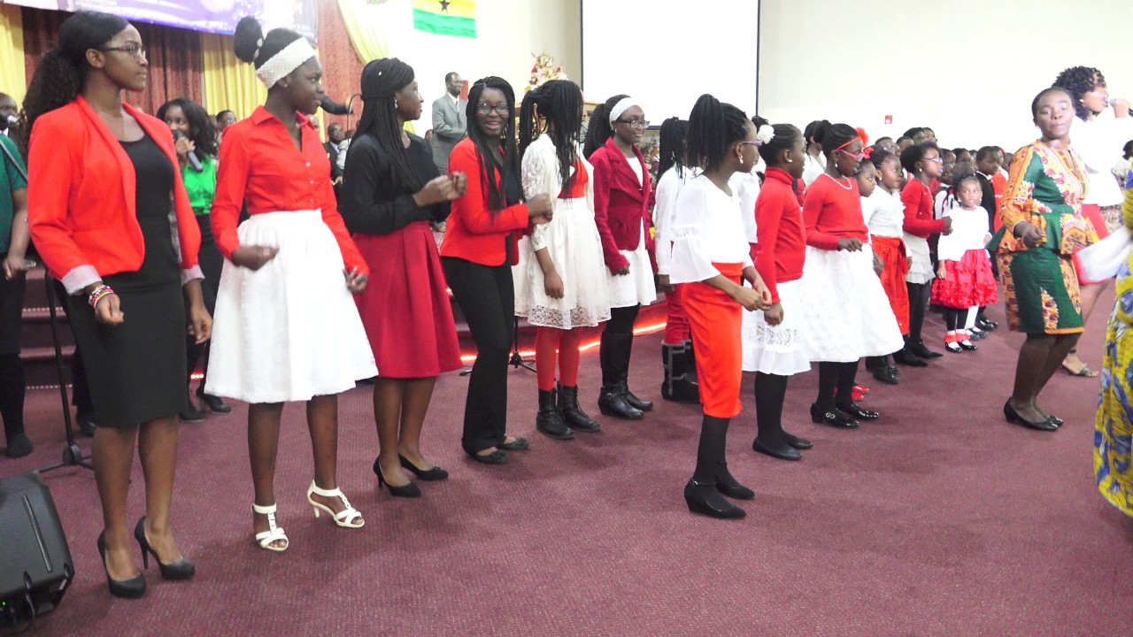 TRUMPETS OF CHRIST AT THE CHRISTMAS CONVENTON 2016 - YouTube