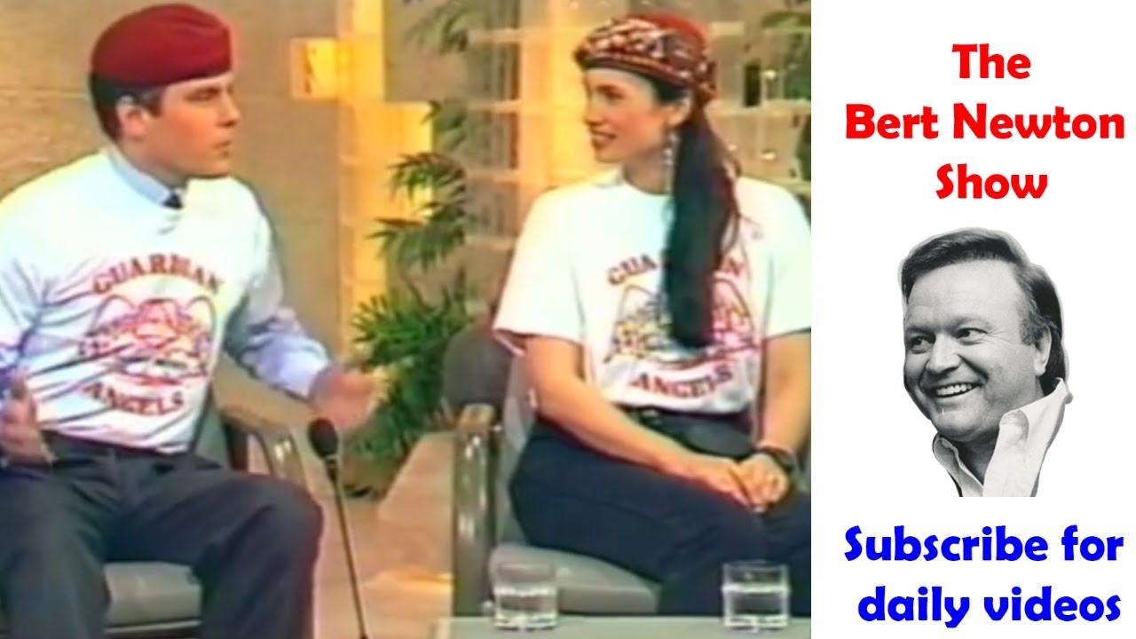 Curtis and Lisa Sliwa - Guardian Angels Subway interview on Australian TV in 1989 - YouTube