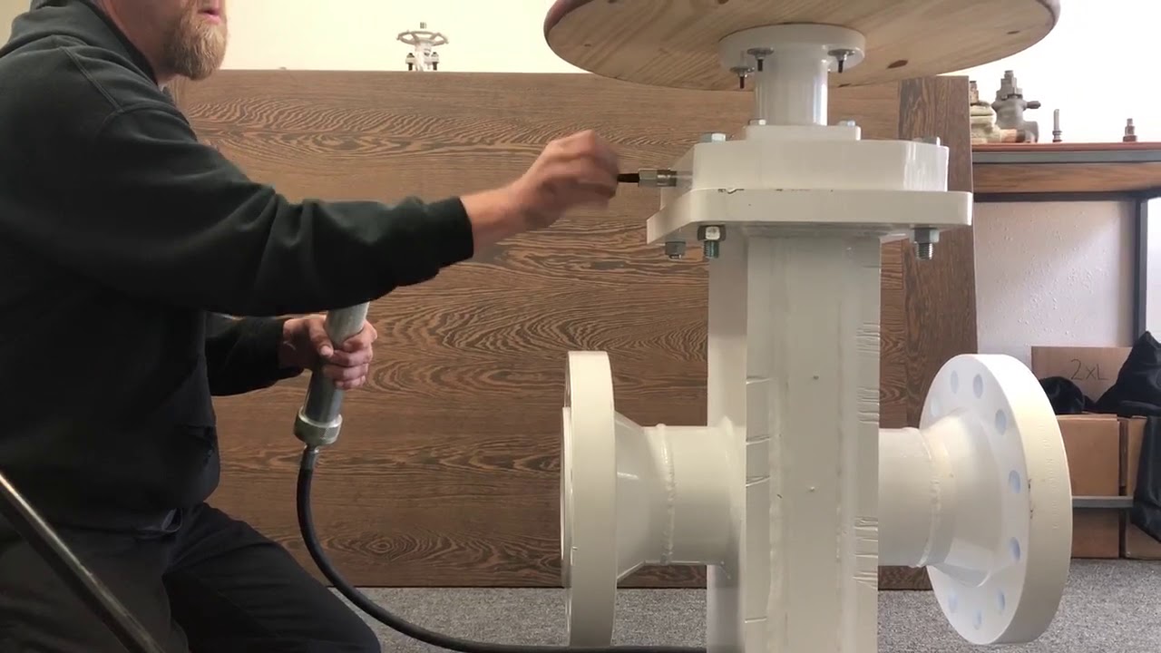 Injecting RTB Stem Packing with the 1993-P392 - YouTube