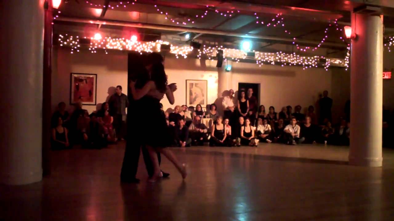 Argentine Tango - Eric Lindgren & Jenna Rohrbacher NYC (1) - YouTube