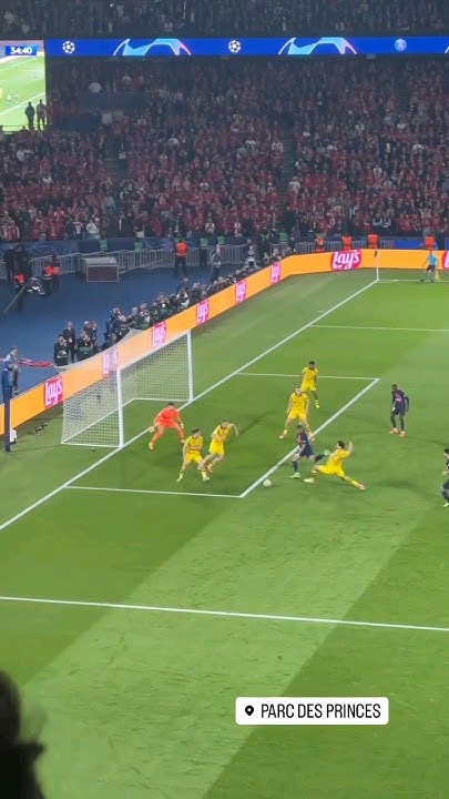 This Mats Hummels tackle to deny Kylian Mbappé 🟡⚫️ #borussiadortmund #dortmund - YouTube