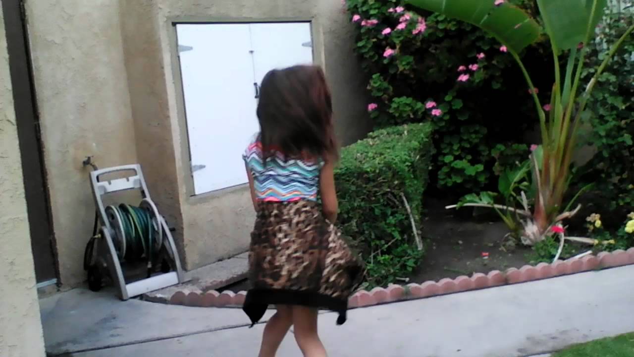 Fatima Rios Dancing remix songs - YouTube