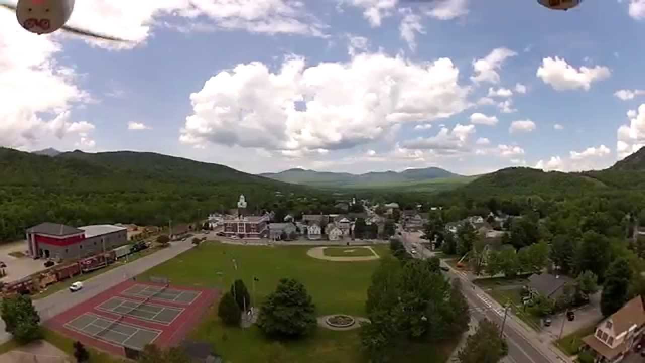Quadcopter flight over Town Common, Gorham New Hampshire - DJI Phantom ...
