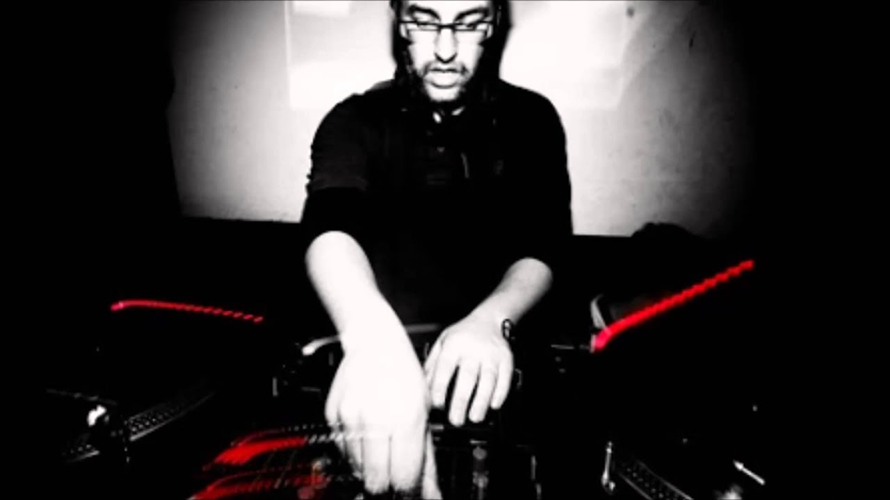 Marcus Intalex - LowQui & Robert Manos @ Sun and Bass 2014 - YouTube