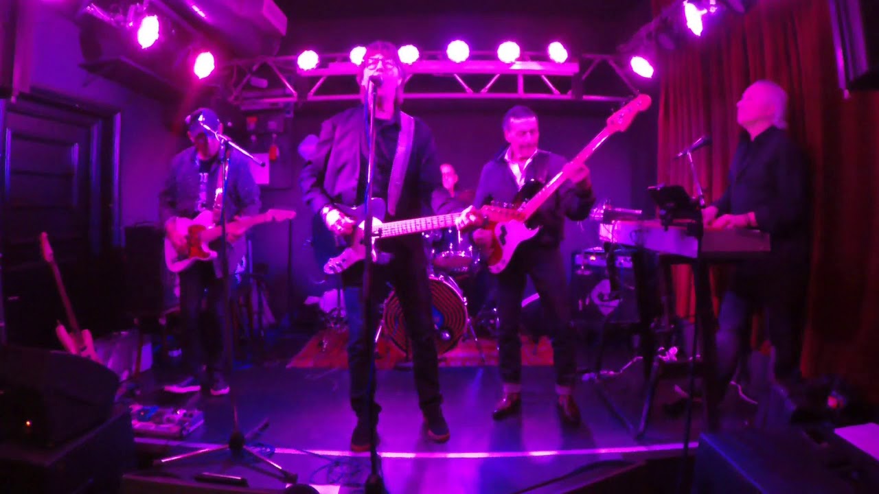 Roll the Dice @ Pop Radar - YouTube