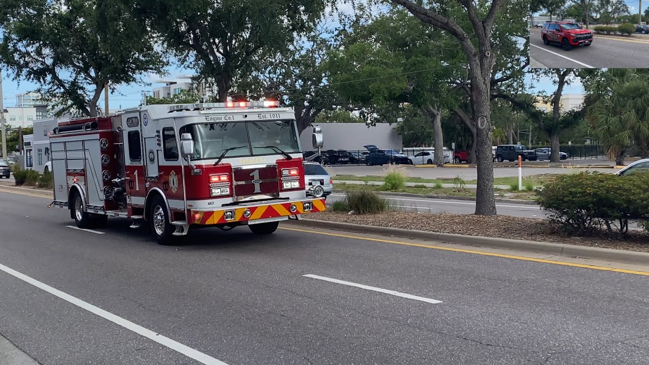 Sarasota County Fire Department E1 and BN1 Responding and Arriving on ...