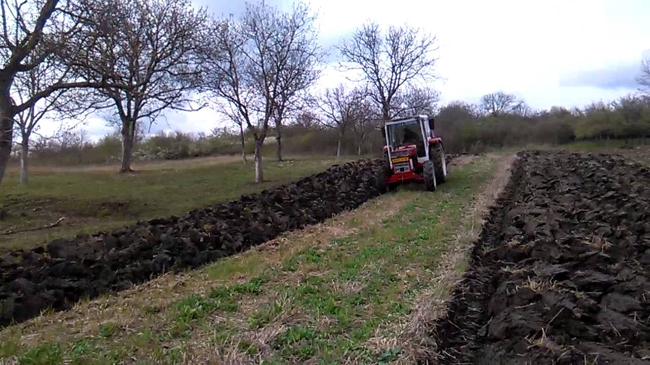 Case International 744 la plug - YouTube