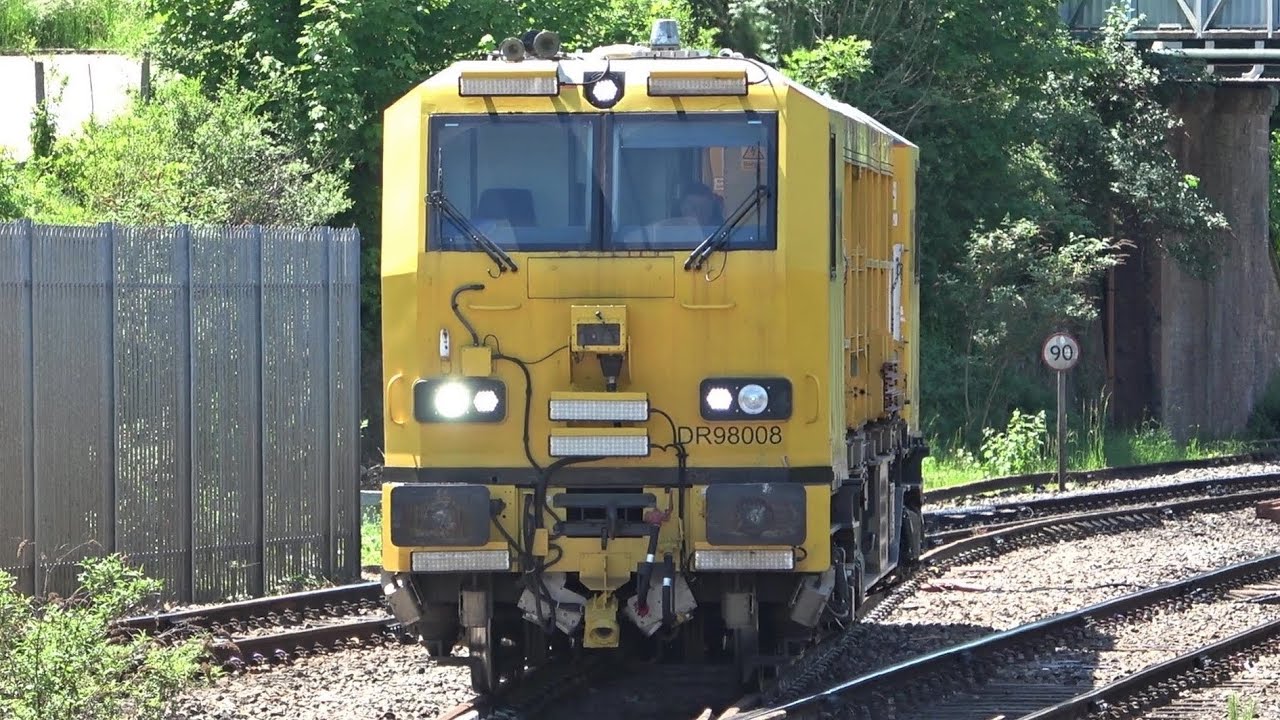DR98008 Switches & Crossings Inspection Unit, 3Z07 @ Andover - 14/6/21 ...