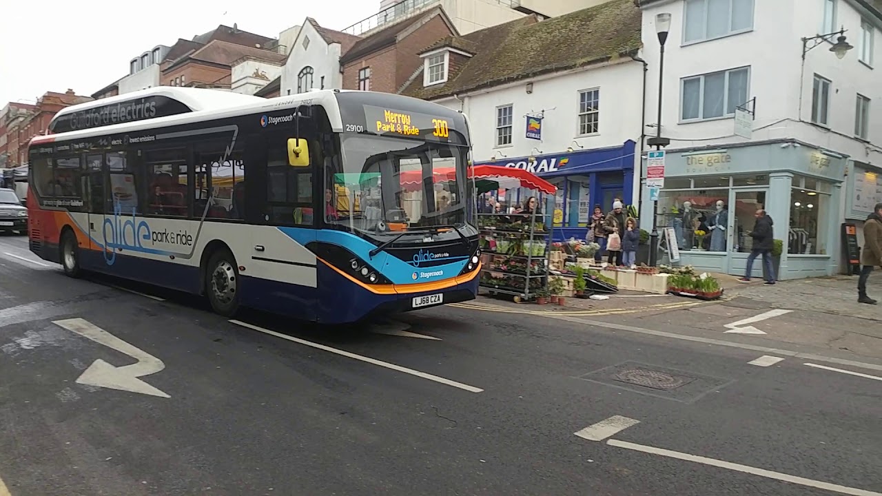 Here is the 300 bus in Guildford - YouTube