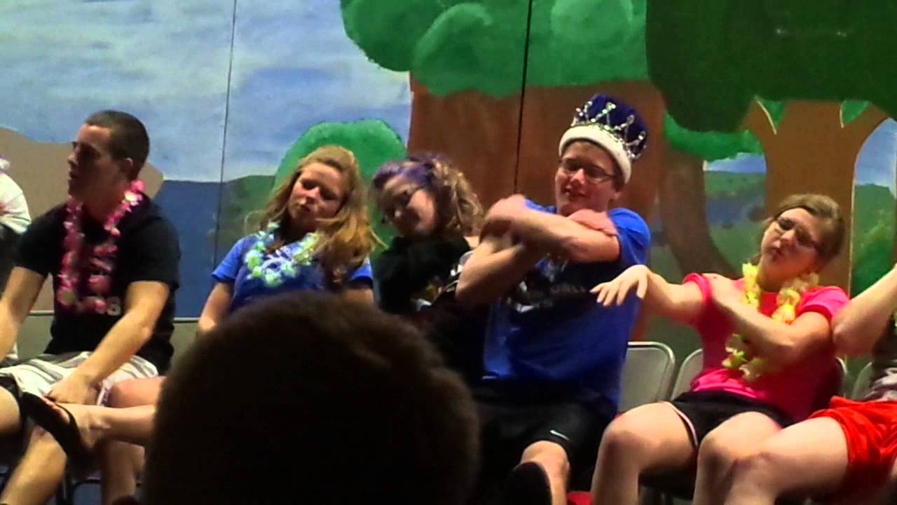Bellevue Prom 2013 Hypnotist - YouTube