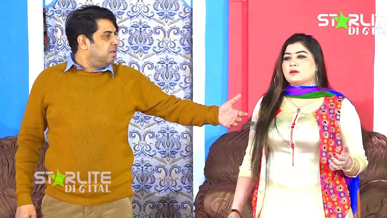 Naseem Vicky and Heer Jutt New Stage Drama Main Na Boldi Comedy Clip ...