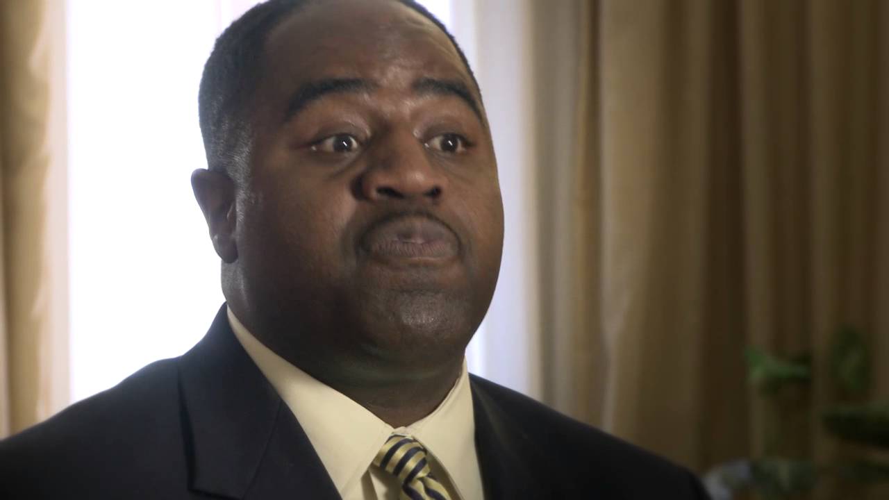 Sam Cunningham Endorses Wayne Motley For Mayor - YouTube