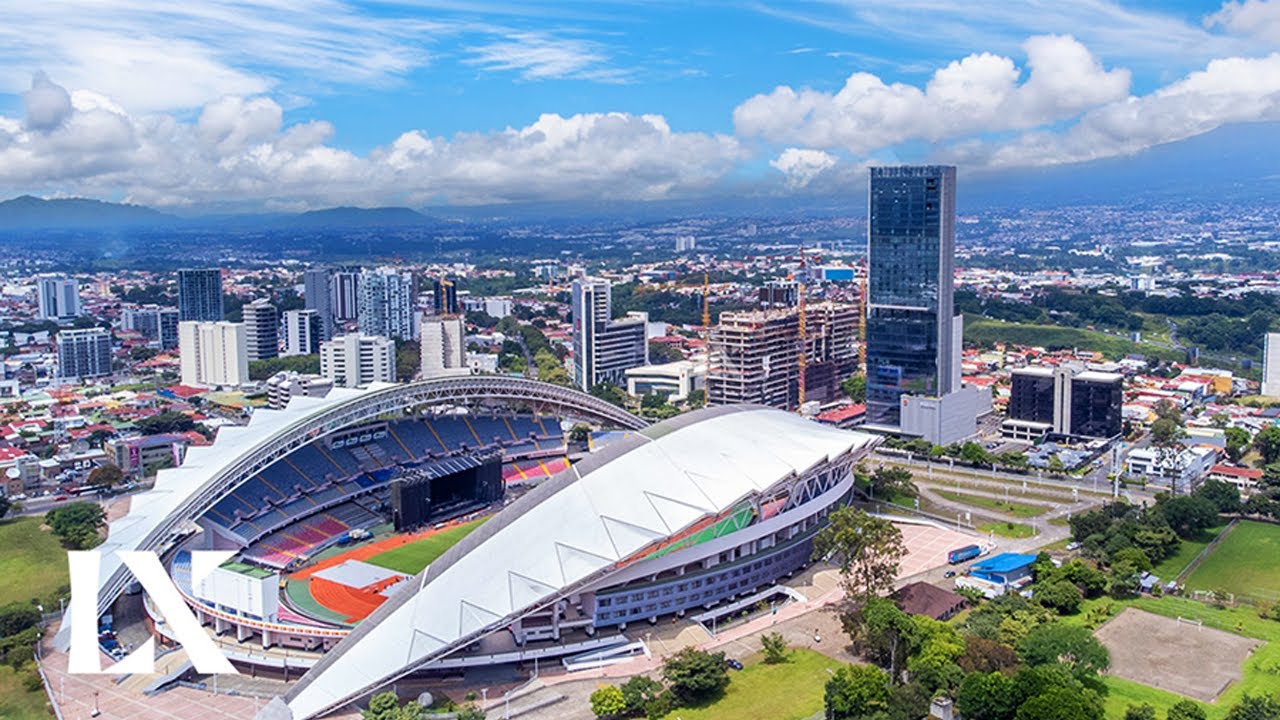 La vue apartment | LX Costa Rica - YouTube