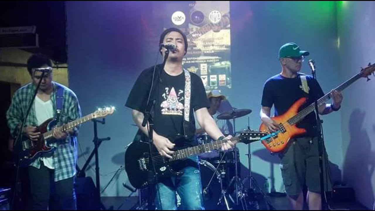 Eagles Hub Metrowalk | Corvus Mind Beautiful Place Album Bar Tour - YouTube