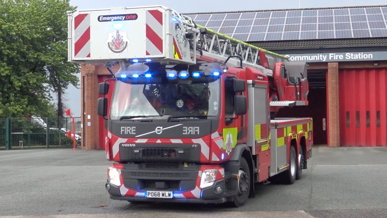 Manchester Central Turntable Ladder Turnout - Greater Manchester Fire ...
