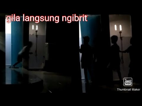 Ngprank bocil di WC berhantu!!! Langsung lari