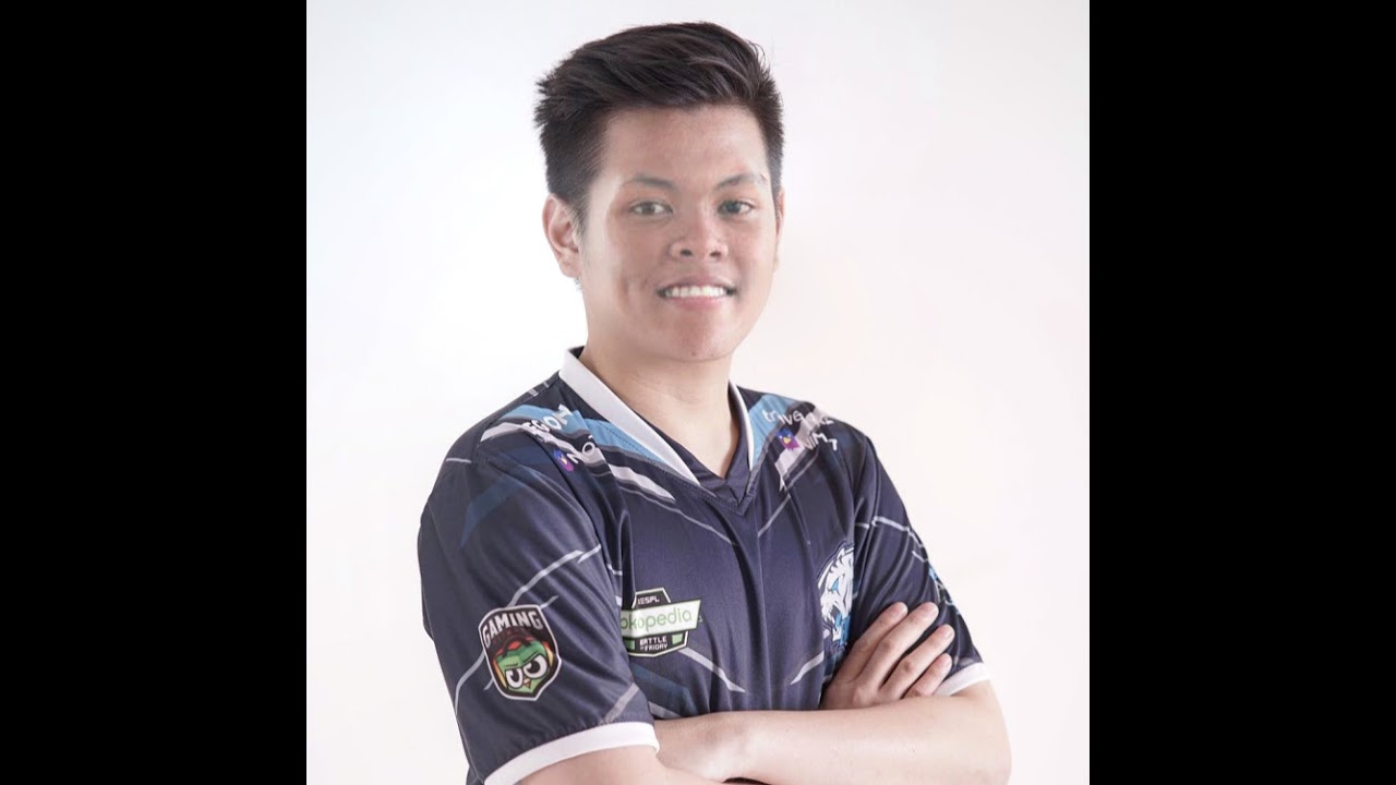 Live Streaming ilham - YouTube