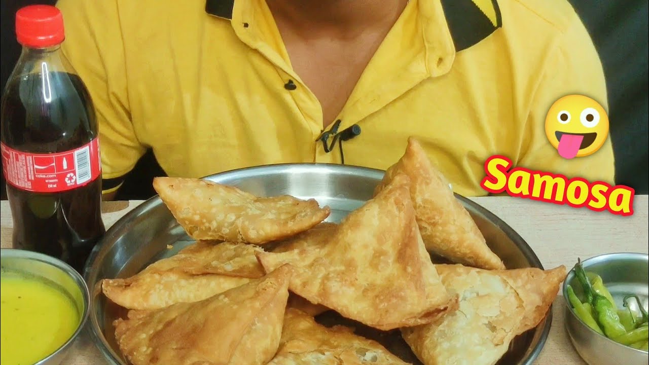 Samosa Eating Challenge 🤪||Indian Food Eating Show||Indian Street Food ...