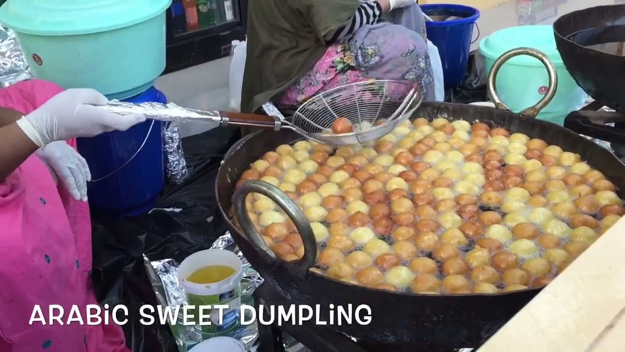 Luqaimat Traditional Arabic Street Food -My Dubai Dessert Luqaimat ...