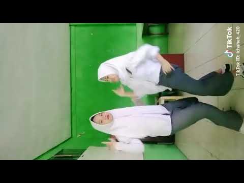Tik Tok Anak SMA Goyang HOT Rok KETAT - YouTube