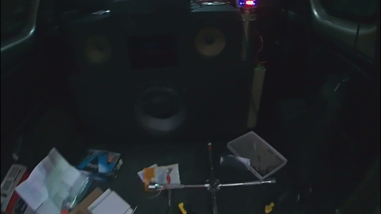 Infinity Reference 1240w 12" on L-port box - YouTube