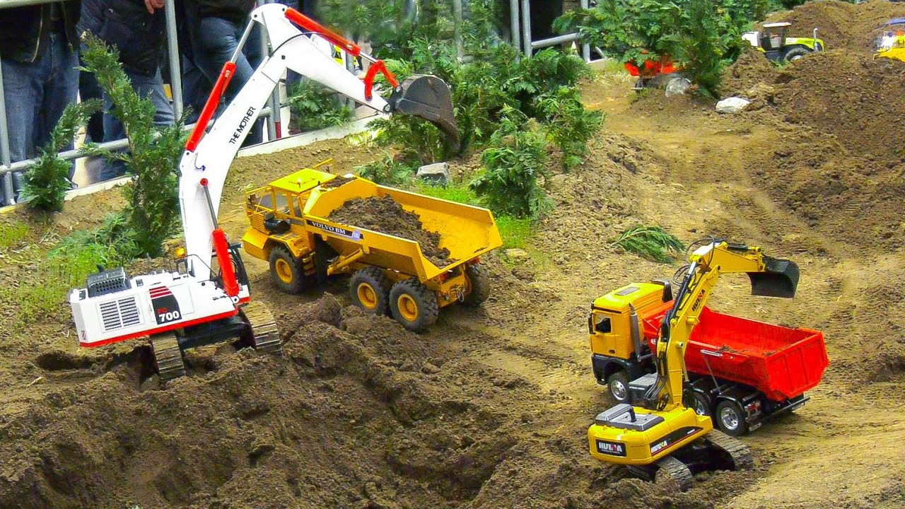 MIND BLOWING RC CONSTRUCTION SITE ACTION!! RC TRUCKS, RC EXCAVATOR, RC ...