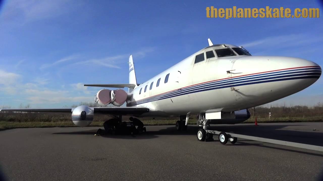 Plane Skate: The '30K' - YouTube