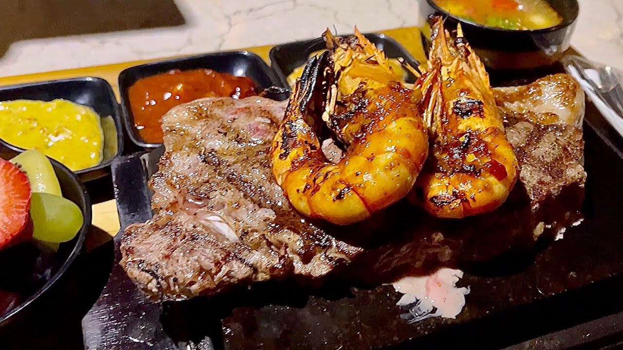 THE VALLEY BISTRO Café RESTAURANT Review @ DAGO BANDUNG Indonesia - YouTube