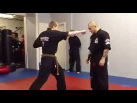 Punch in the nose (awesome!!!!) must watch!!! - YouTube