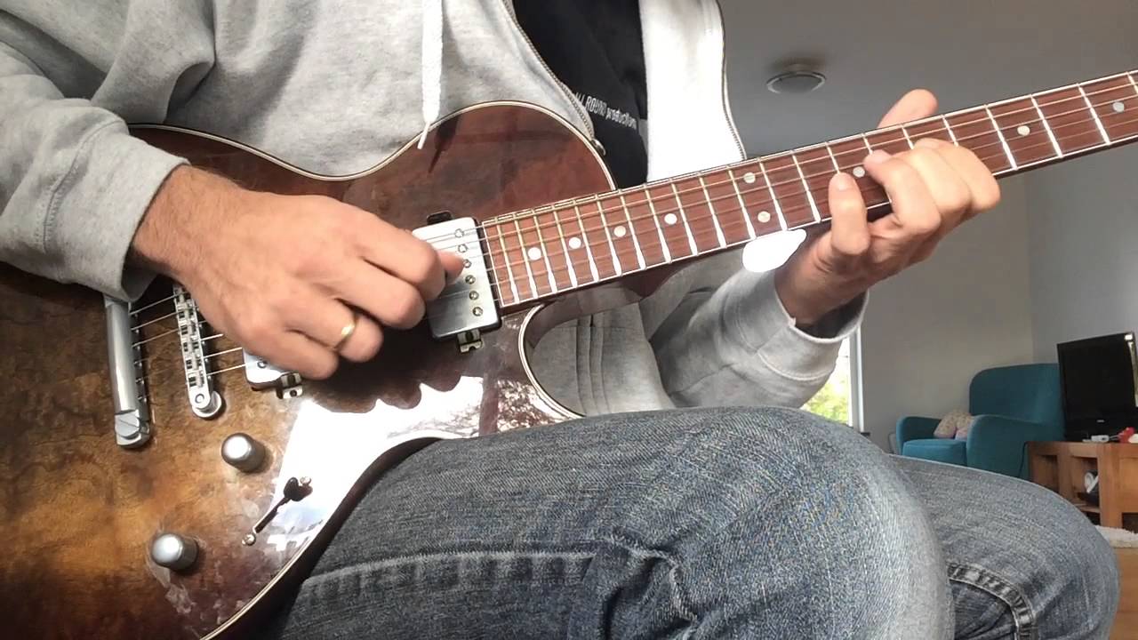Bach - BWV 1013 on electric guitar - YouTube