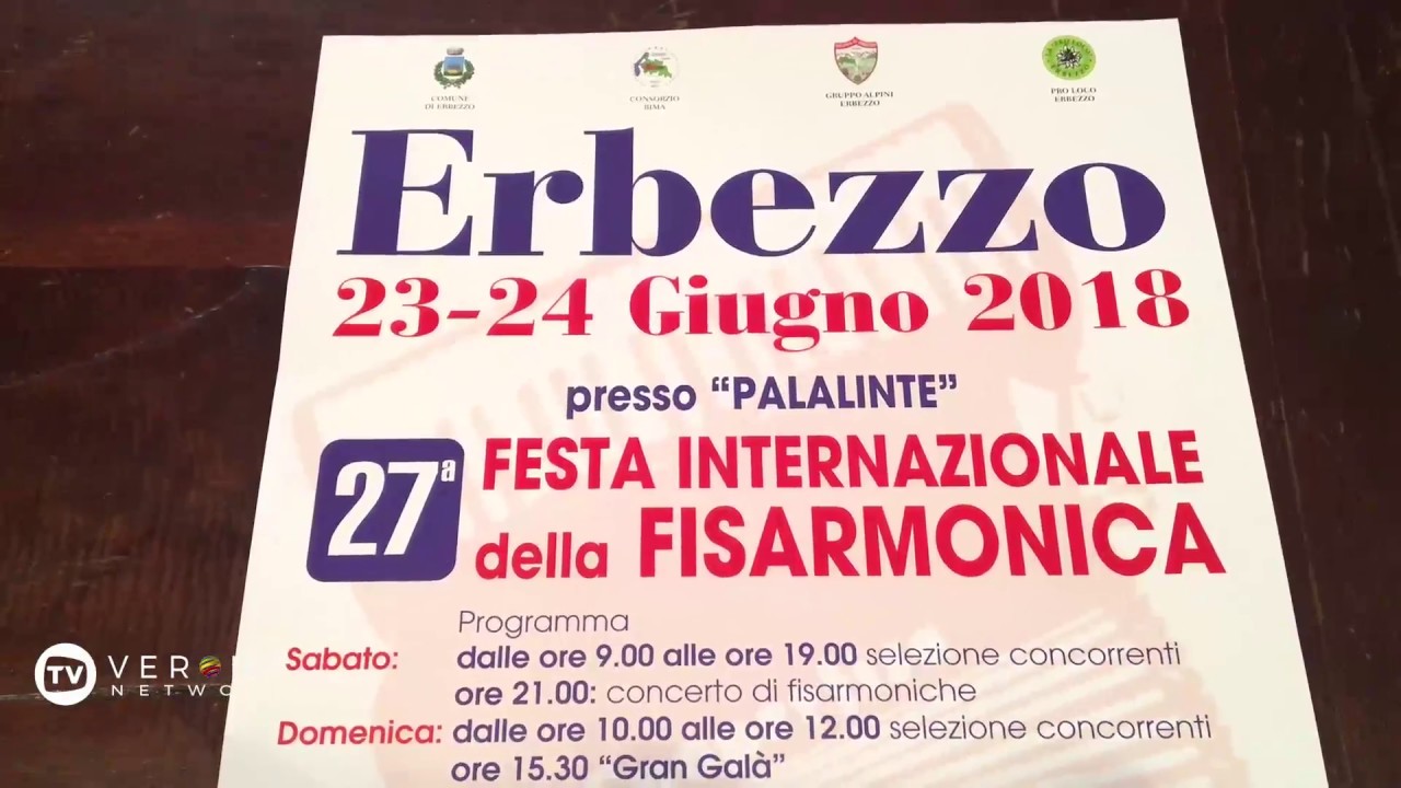 Erbezzo torna a suonare la fisarmonica - YouTube