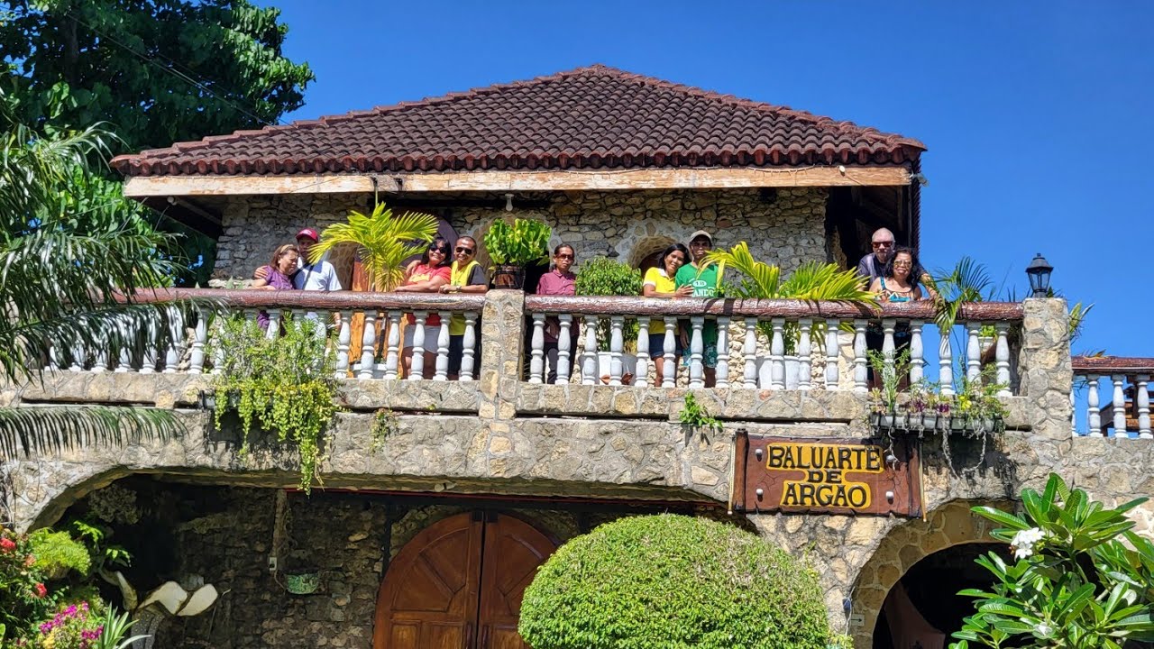 Beach Resort Baluarte De Argao - YouTube