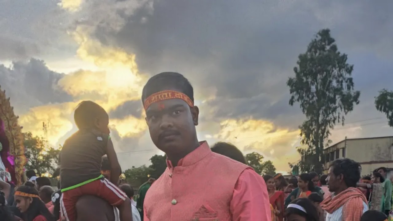 Abhishek Rajak Official Vlogs is going live! - YouTube