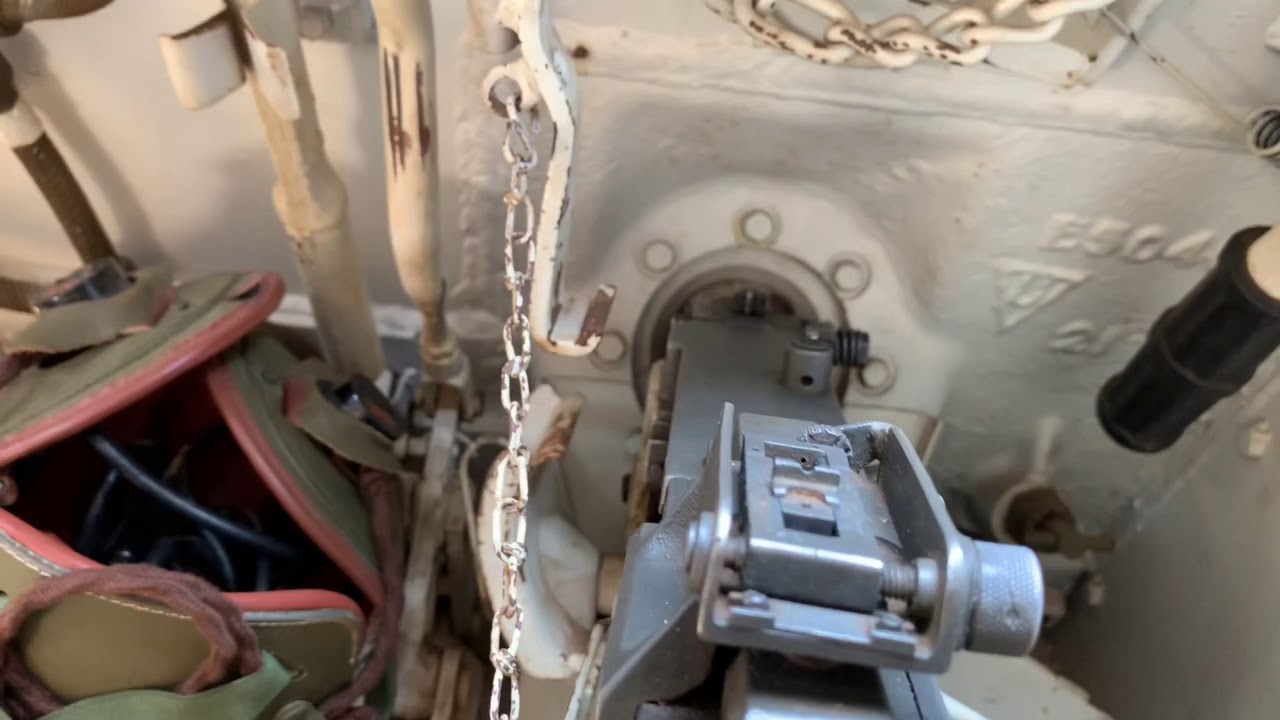Inside and Out of a WWII M5A1 Stuart Light Tank - YouTube