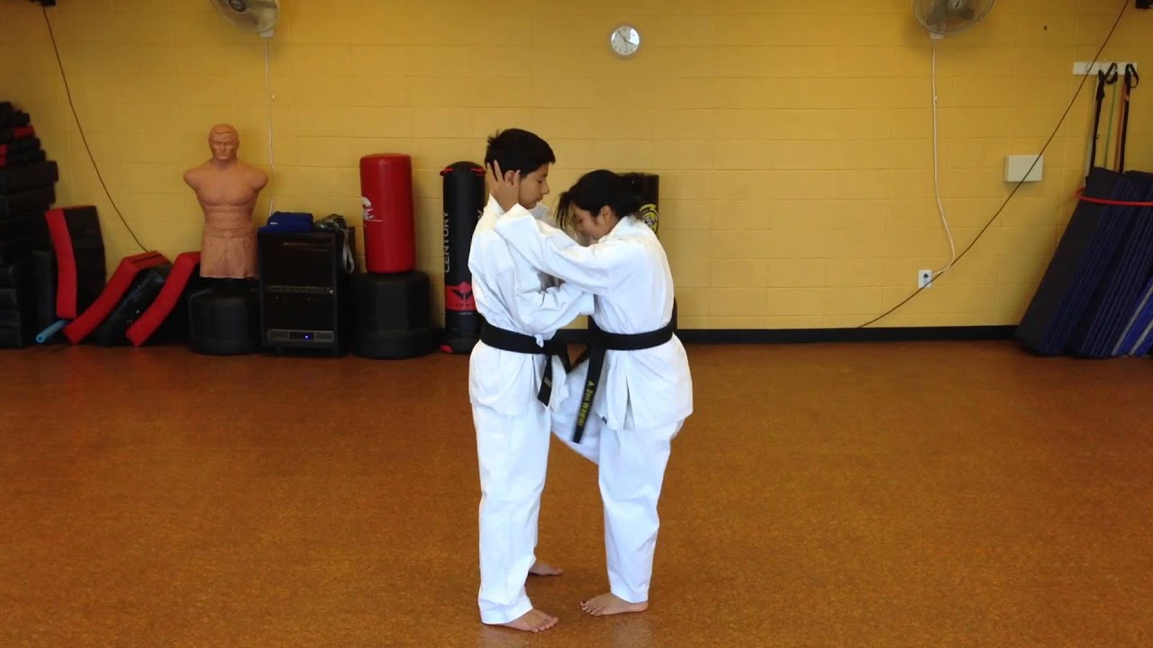 2 handed grab close - YouTube