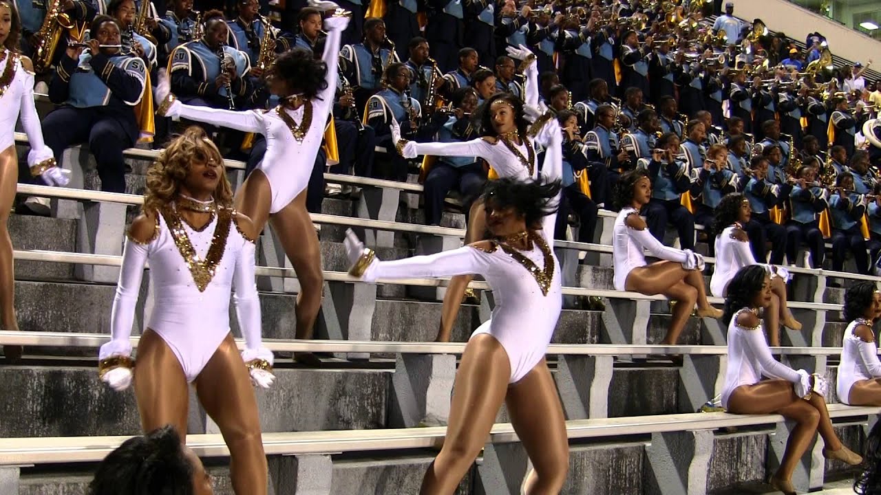 SU Dolls "Free Yourself" - 2015 Southern vs PVAMU - YouTube