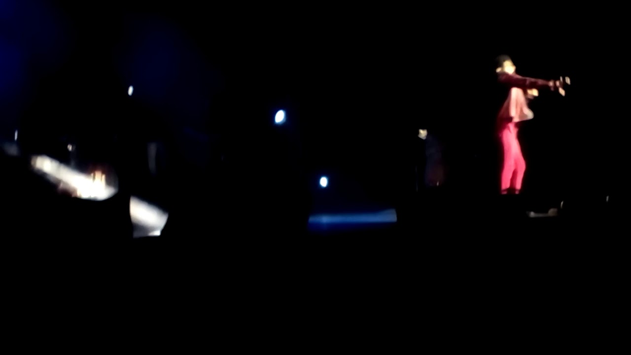 MJ Live, a Michael Jackson tribute concert, Jalles Franca - YouTube